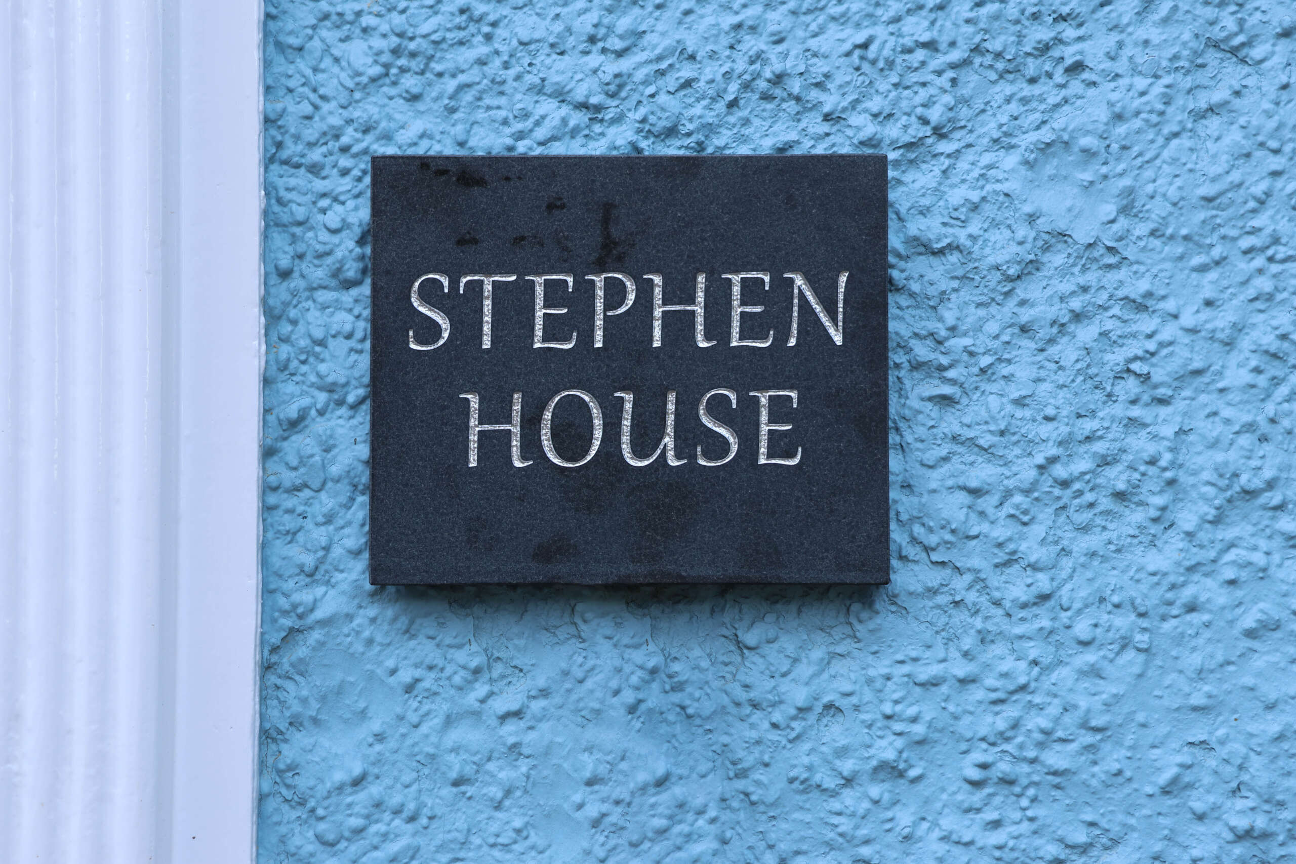 Stephen House – St Laurence